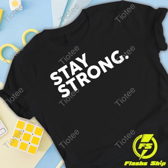 Jordynne Grace Wearing Stay Strong Sweatshirt - Tiotee